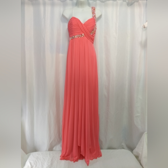 Deb | Dresses | Deb Oneshoulder Long Formal Prom Dress Coral Size 3 ...